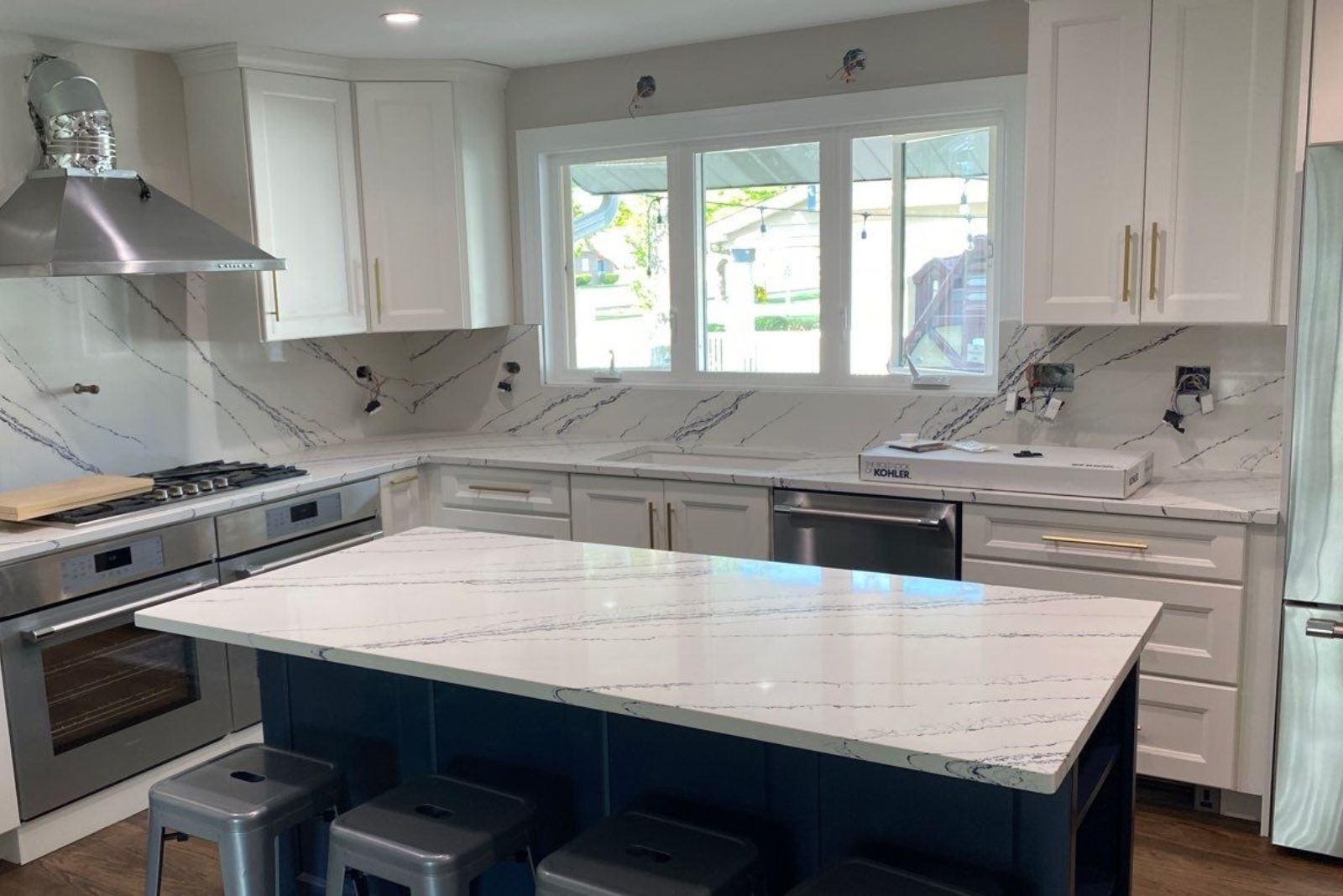 Sealing Your Granite, Marble and Quartzite Countertops Extends its Life